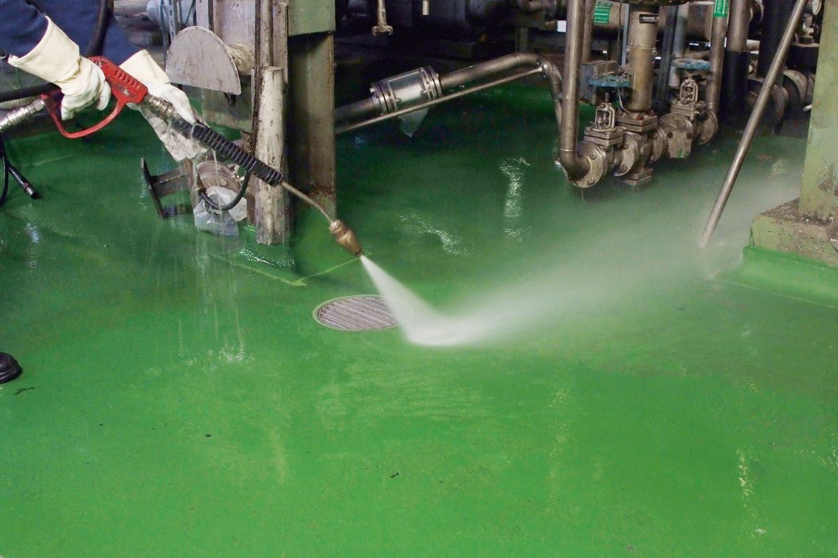 The conductive PU/cement hybrid floor coating for heavy-duty loads - MC ...