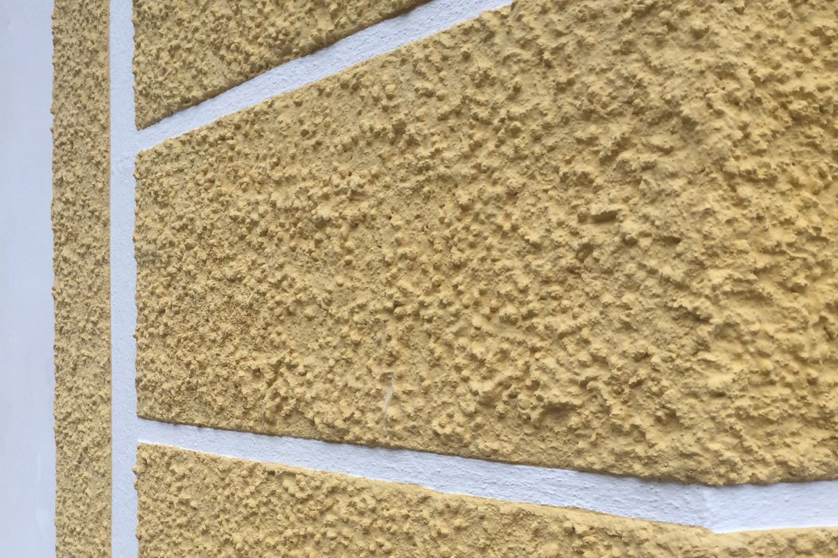 Wide range of plaster colours - MC-Bauchemie