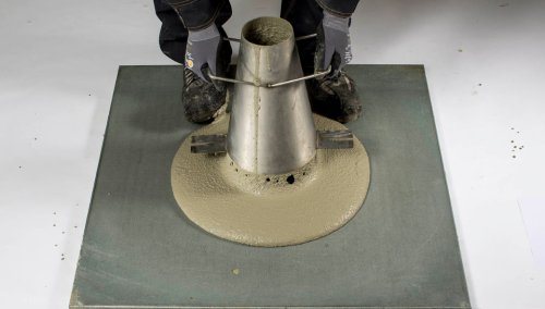 Comparison of two specifications for cementitious grouts - MC-Bauchemie